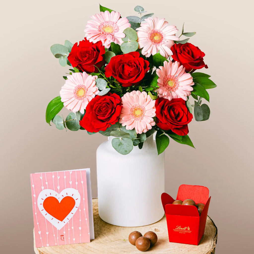 Sant Jordi: Rosas y Regalos con Entrega a Domicilio | FloraQueen ...